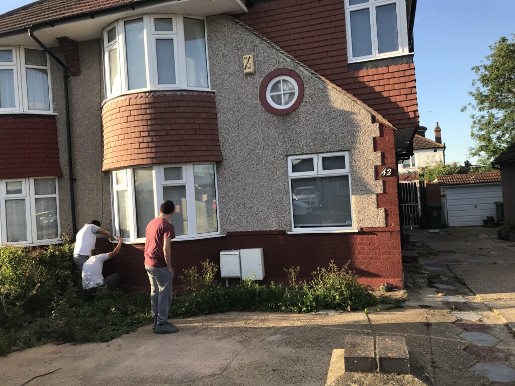 Bexleyheath-Insulated and Run the Private House - Liam Builders